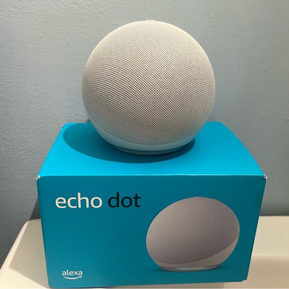 Amazon | Portable Audio & Video | Amazon Echo Dot Box In White 5th ...